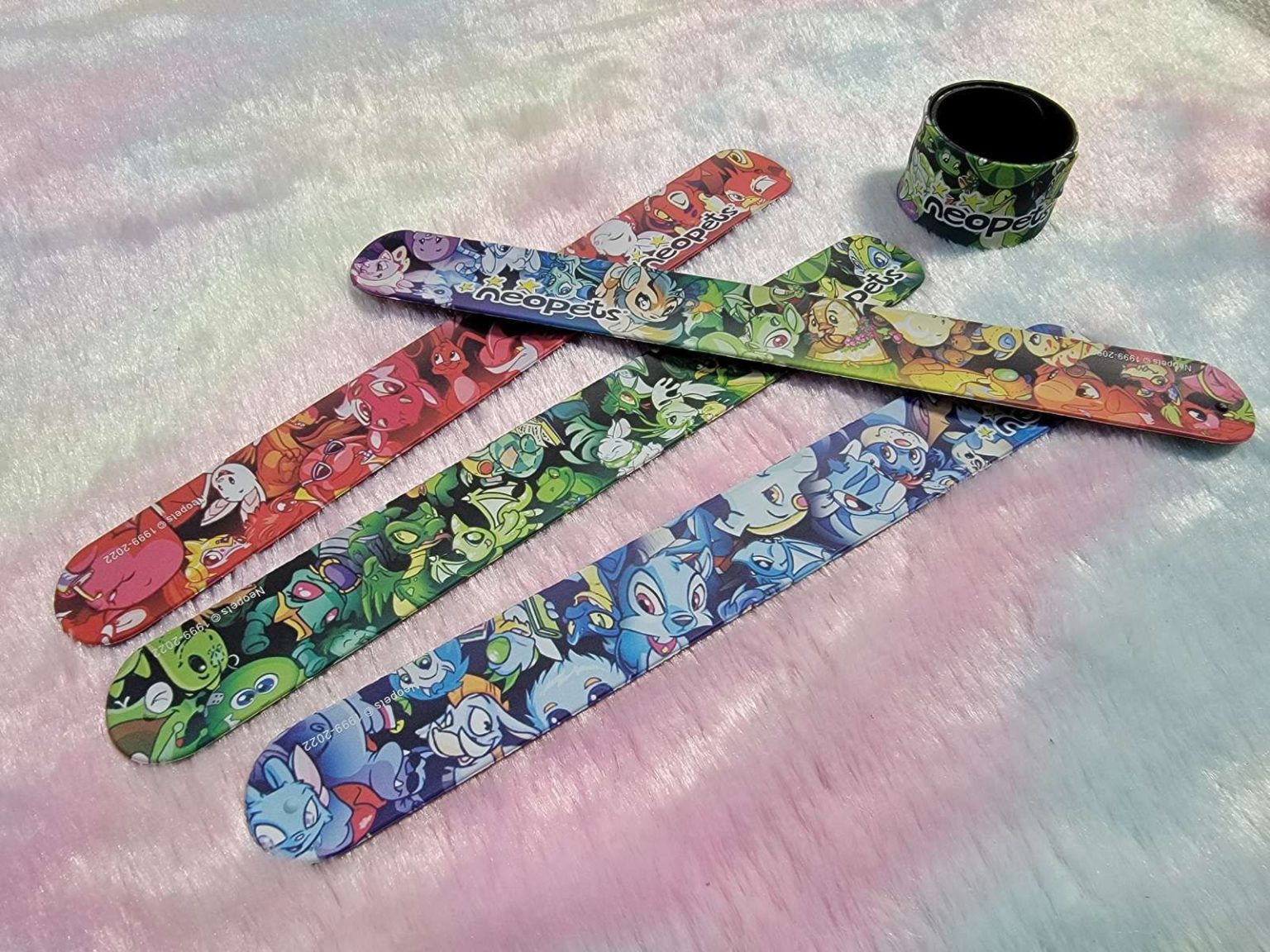 Neomerch – a full list of Neopets Merchandise